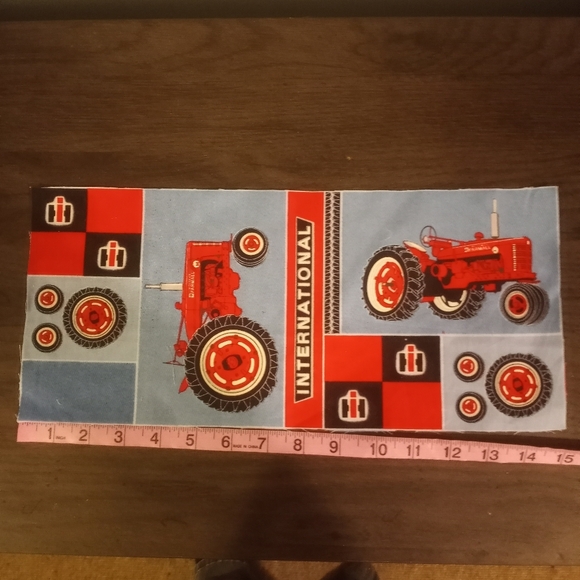 Office | Case Ih International Red Tractor Fabric Panels Lot Of 1 ...